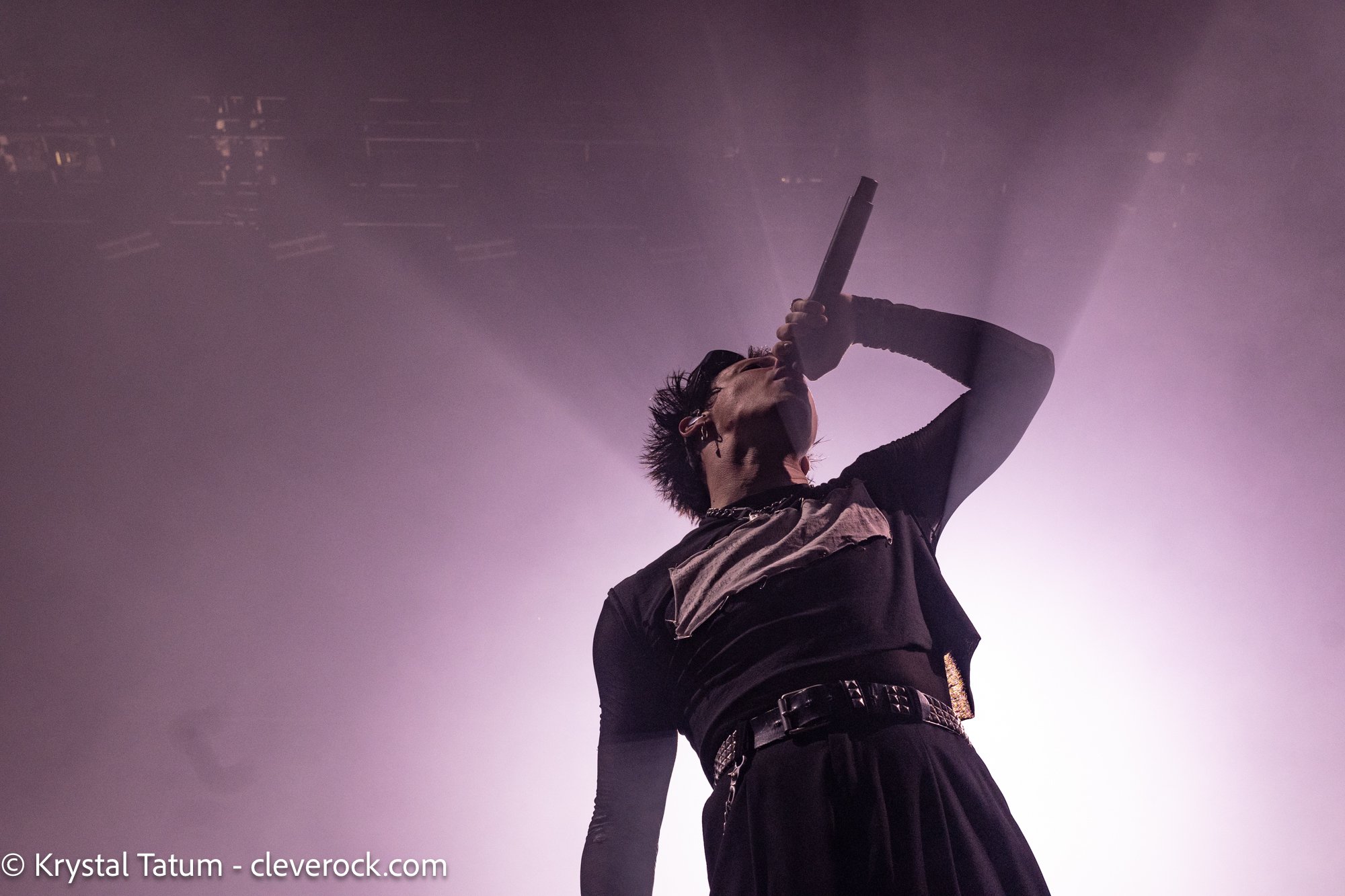 Yungblud concert review | Cleveland, OH | 07.11.23 – CleveRock.com