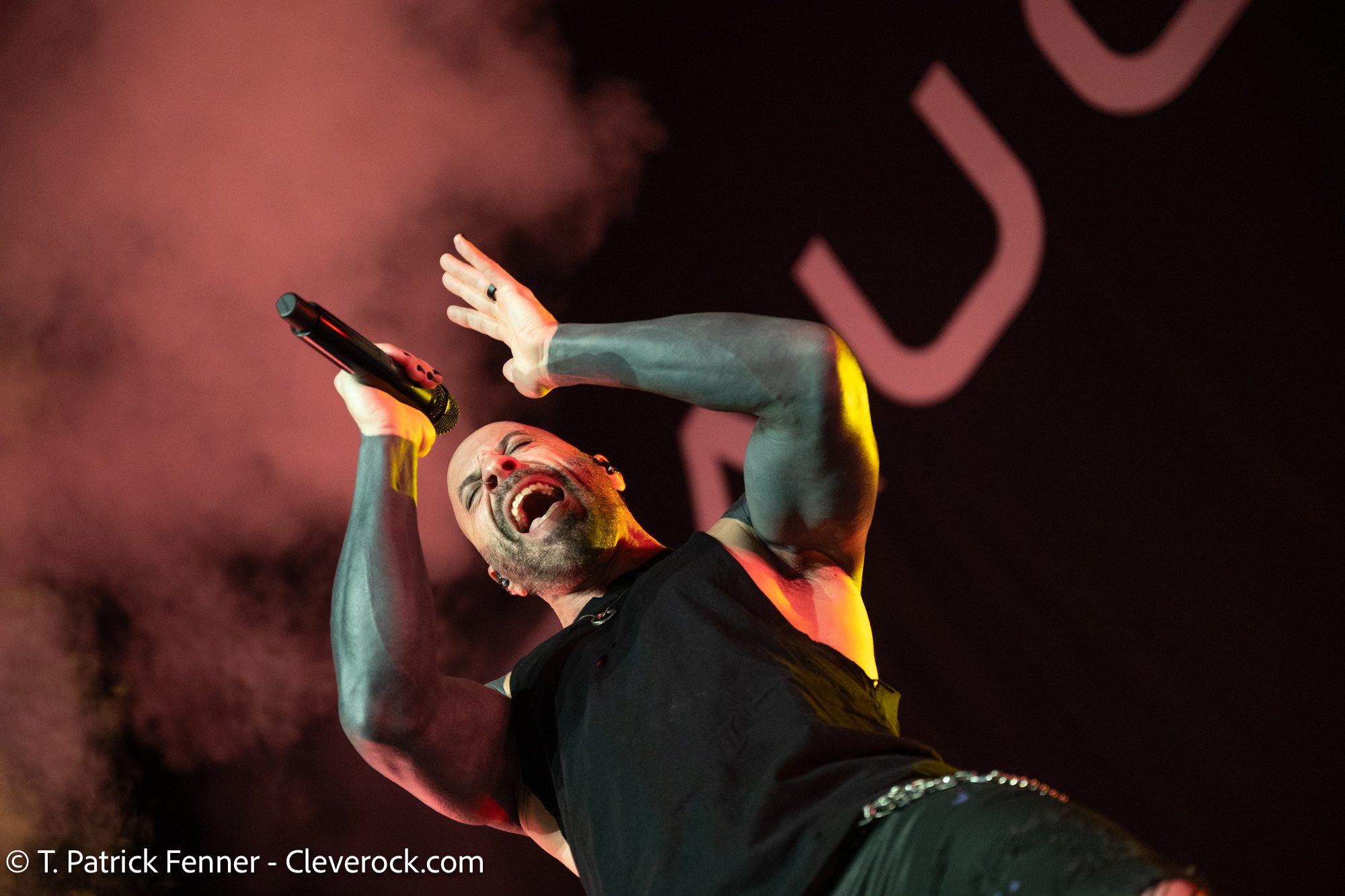 Daughtry concert photos | Rocket Arena | Cleveland, OH | 03.31.2025 ...