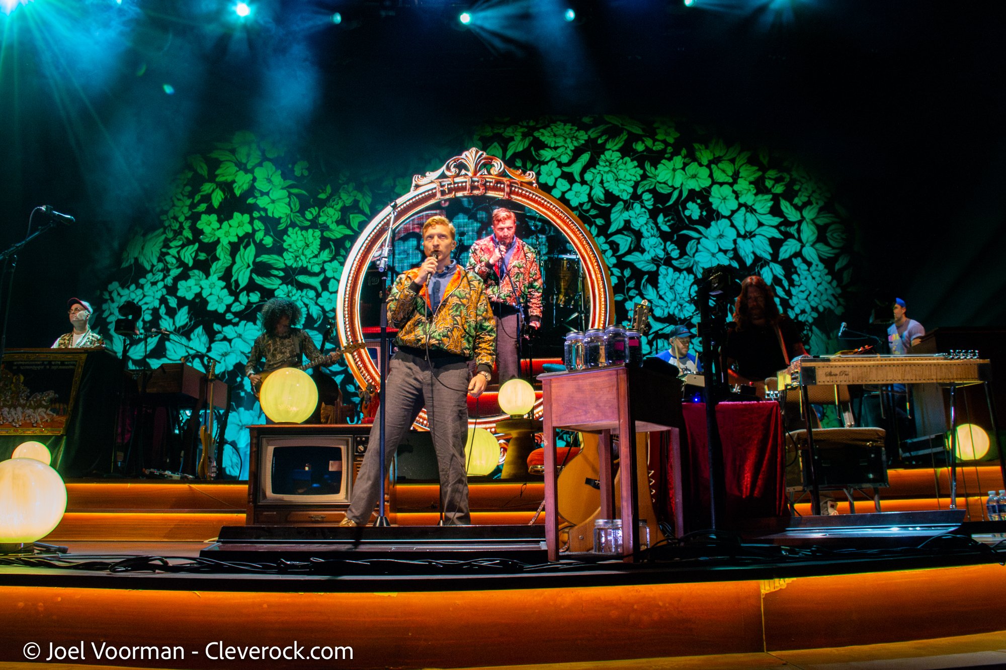 Tyler Childers concert photos | Blossom Music Center | Cuyahoga Falls ...